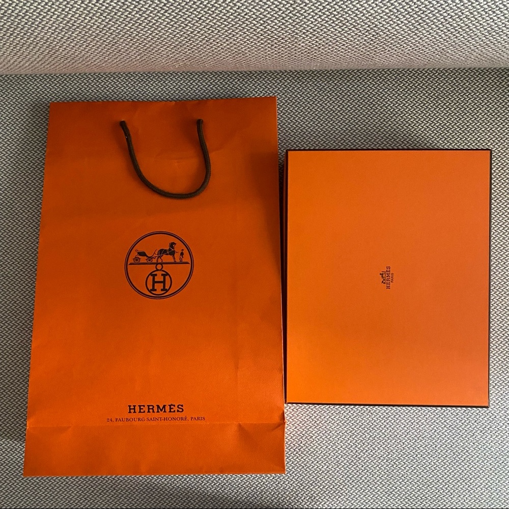 Authentic Hermes Box, Bag, & Ribbon - Gem